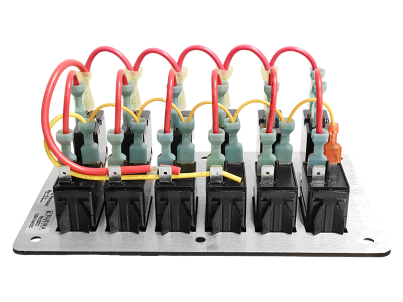 Blue Sea Systems 8373 IP66 Water-Resistant Circuit Breaker Switch Panel ...