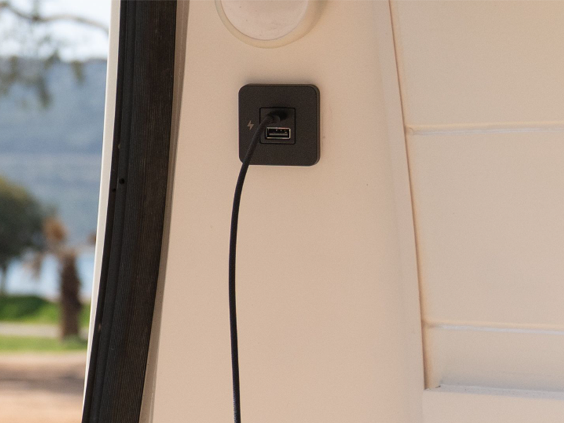 Scanstrut TILE USB-C / USB-C Interior Charging Socket 12/24V - Brushed ...